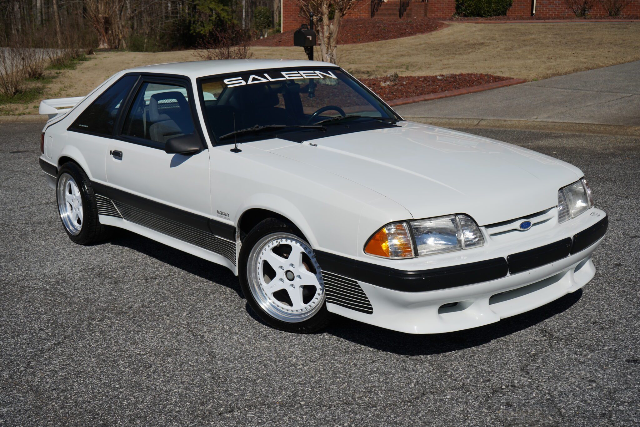 Listings Archive | The Classic Car Collective